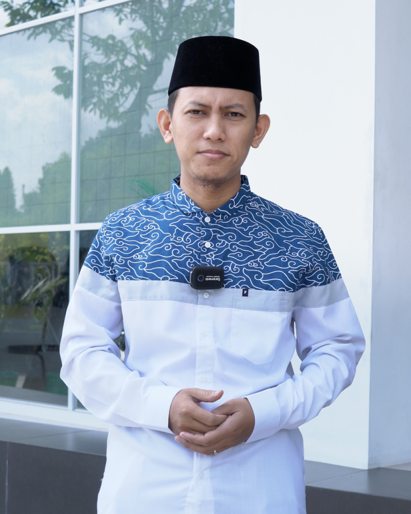 Ustadz Muhammad Abu Rivai - Pengajar Fikih Muamalah